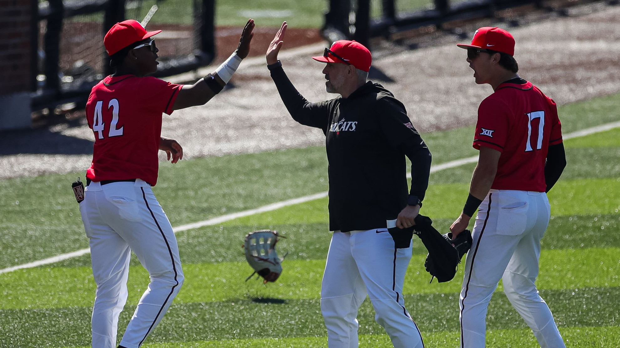 Baseball Returns to Top-25 Rankings - University of Cincinnati ...