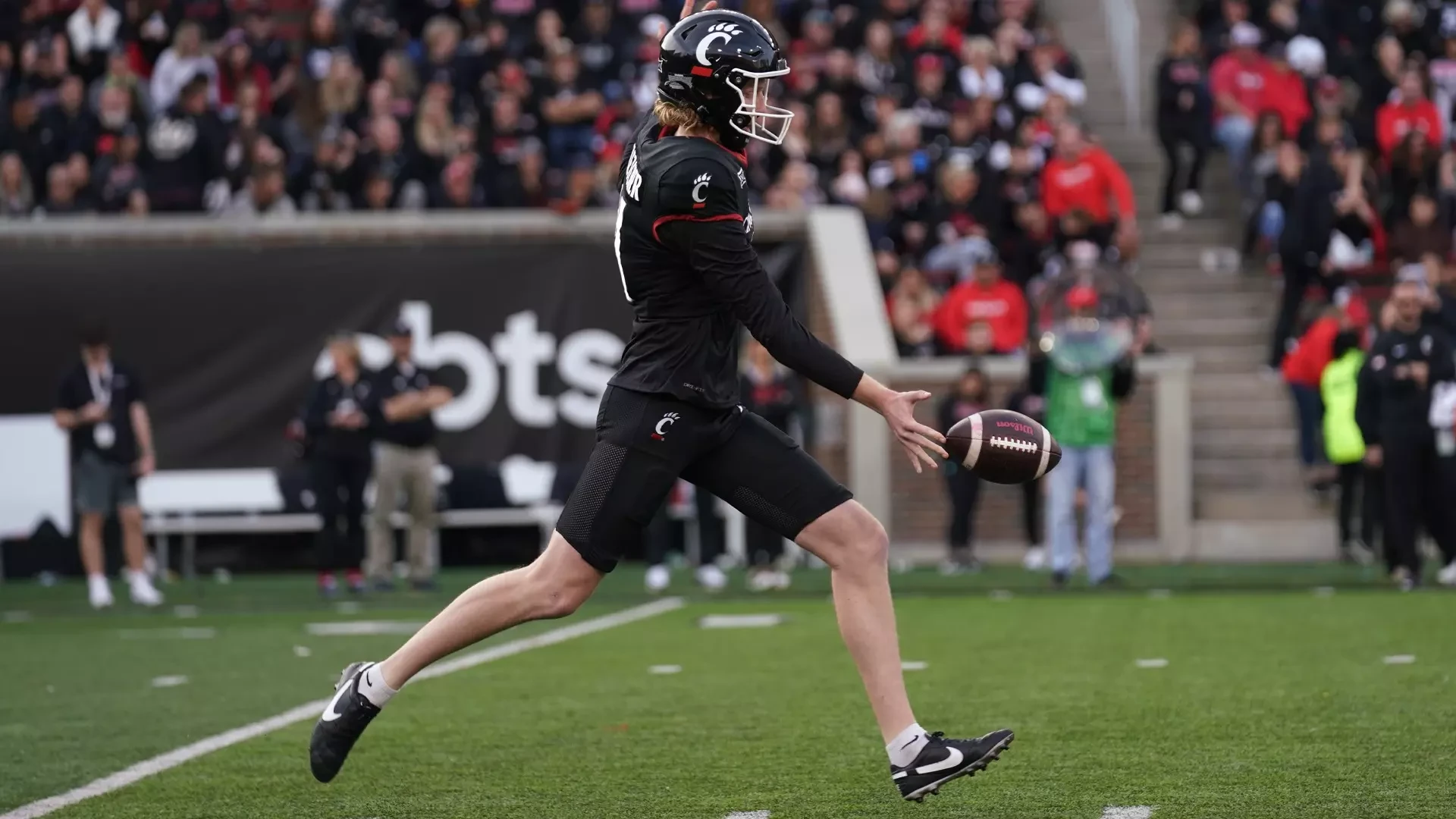 Mason Fletcher Named to Ray Guy Award Watch List - University of ...