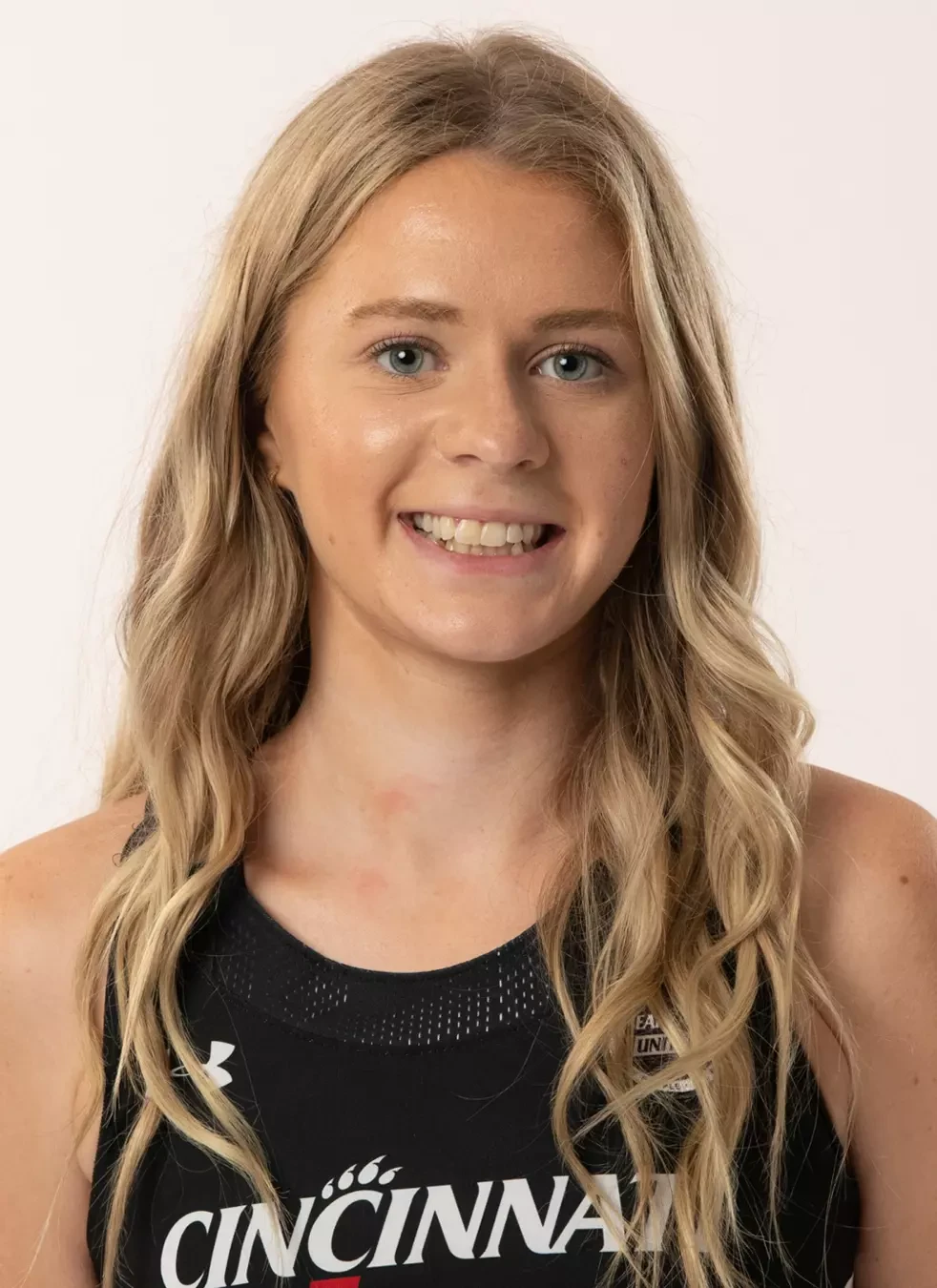 Caitlyn Walsh - 2021-22 Track & Field Roster - University of Cincinnati ...