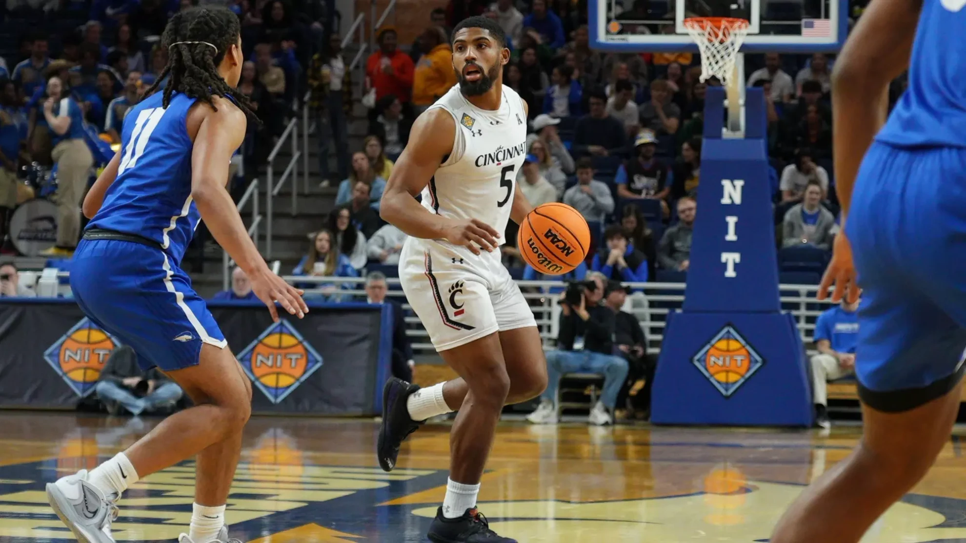 Bearcats Roll Past Hofstra on Road, 79-65, in NIT Second Round ...