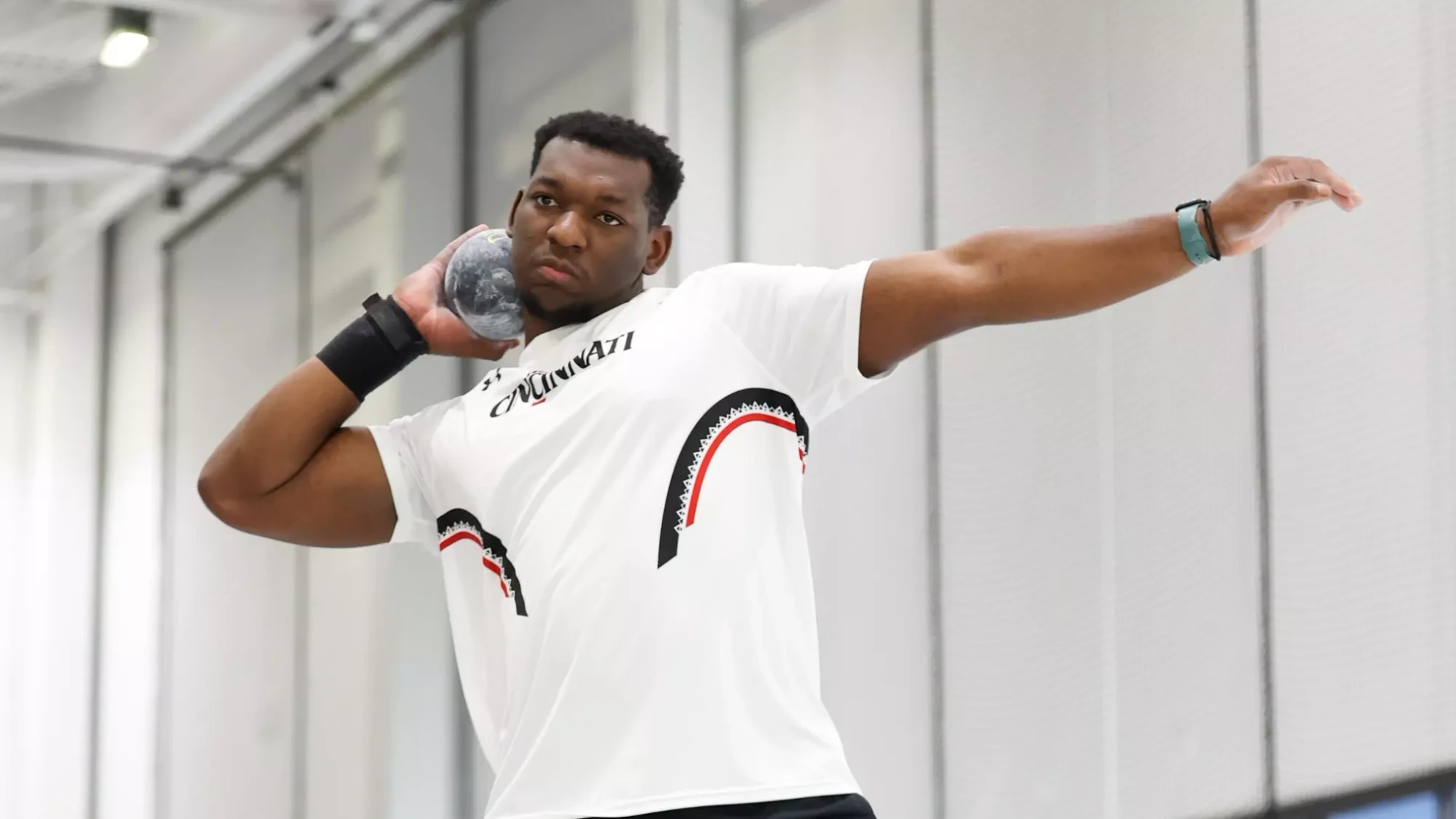 Moudani Breaks French Indoor Shot Put National Record - University of ...