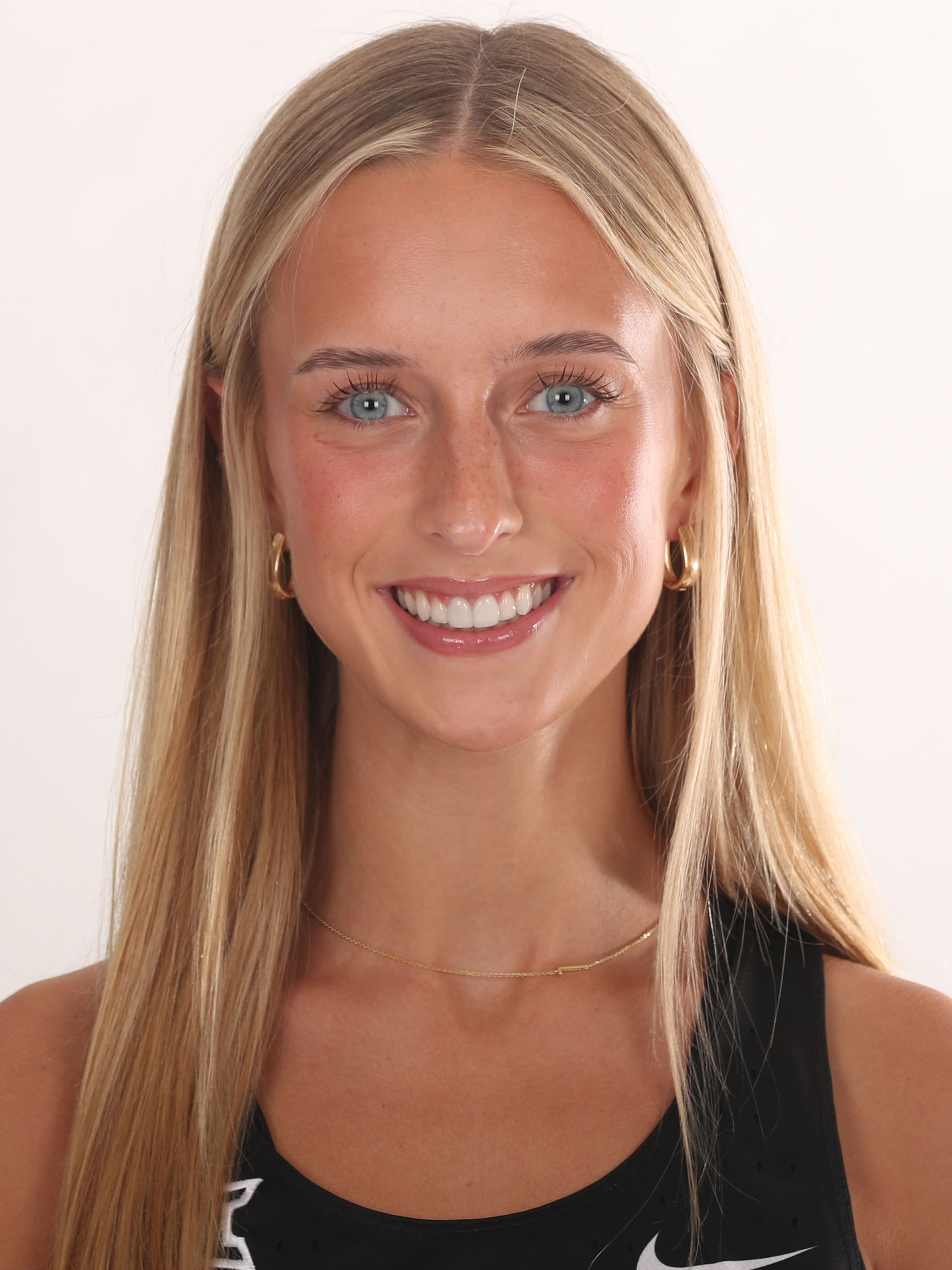 Olivia Mundt - 2025 Cross Country Roster - University of Cincinnati ...