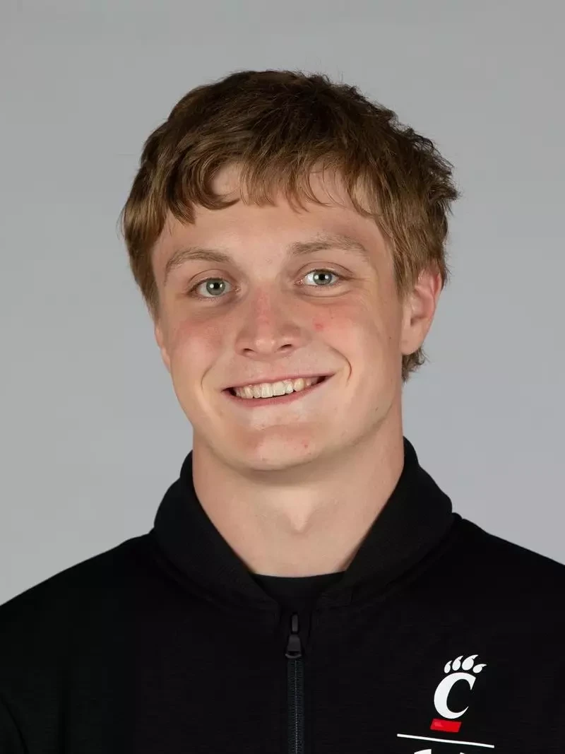 Connor Blatt - 2018-19 Swimming & Diving Roster - University of ...