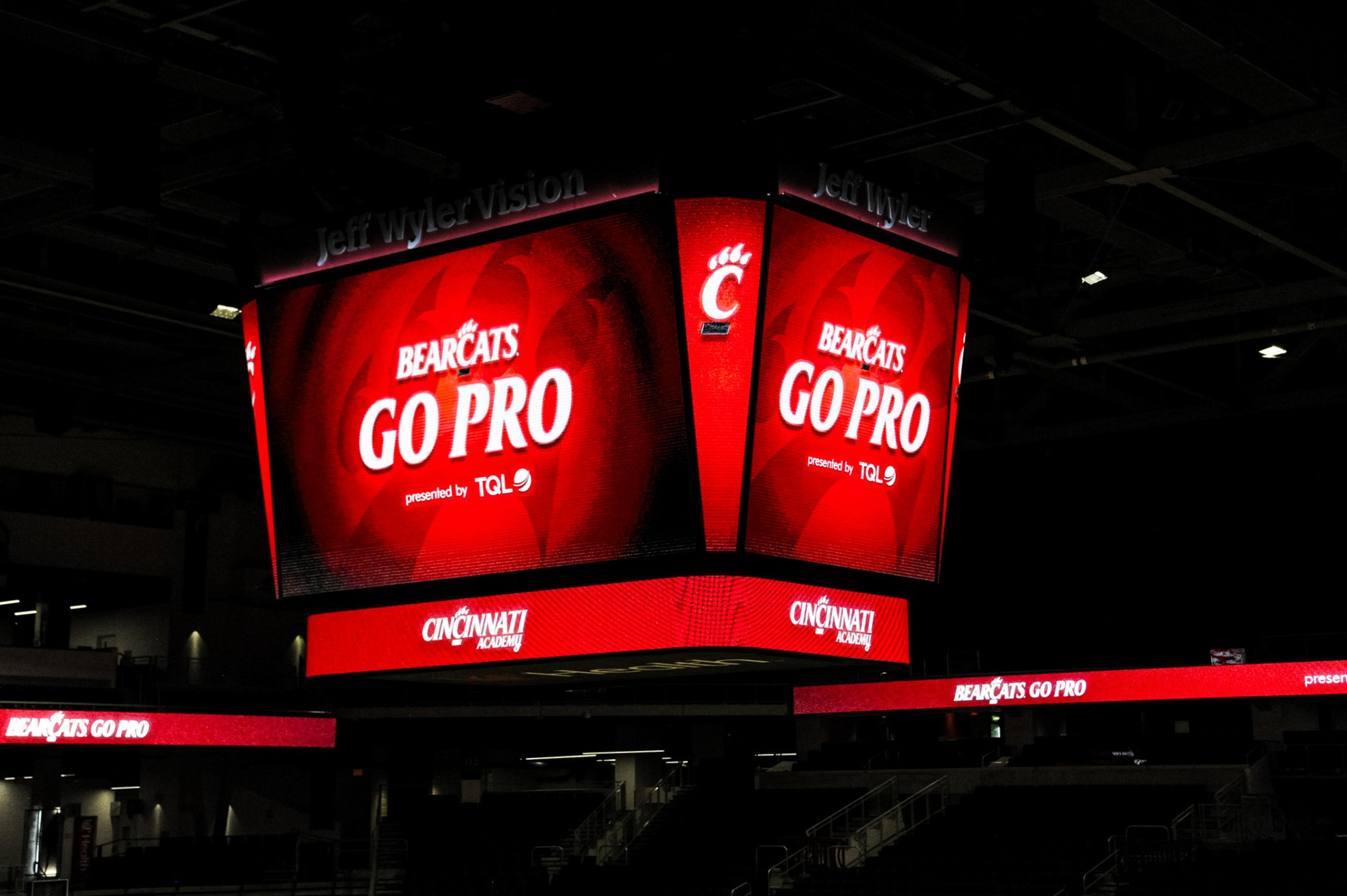 Bearcats Go Pro - University of Cincinnati Athletics - Official ...