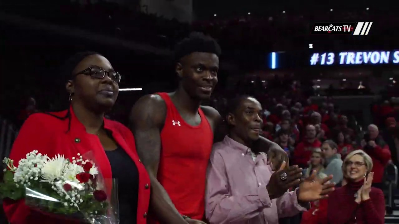 Cincinnati Men's Basketball Senior Spotlight: Trevon Scott - University ...