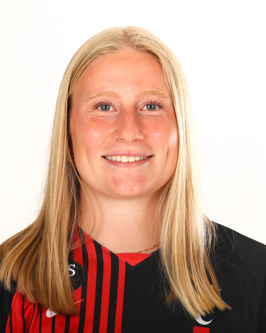 Carly Oubs - 2026 Women's Soccer Roster - University of Cincinnati ...