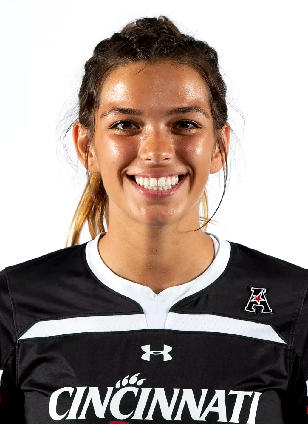 Taylor Nuncio - 2019 Women's Soccer Roster - University of Cincinnati ...