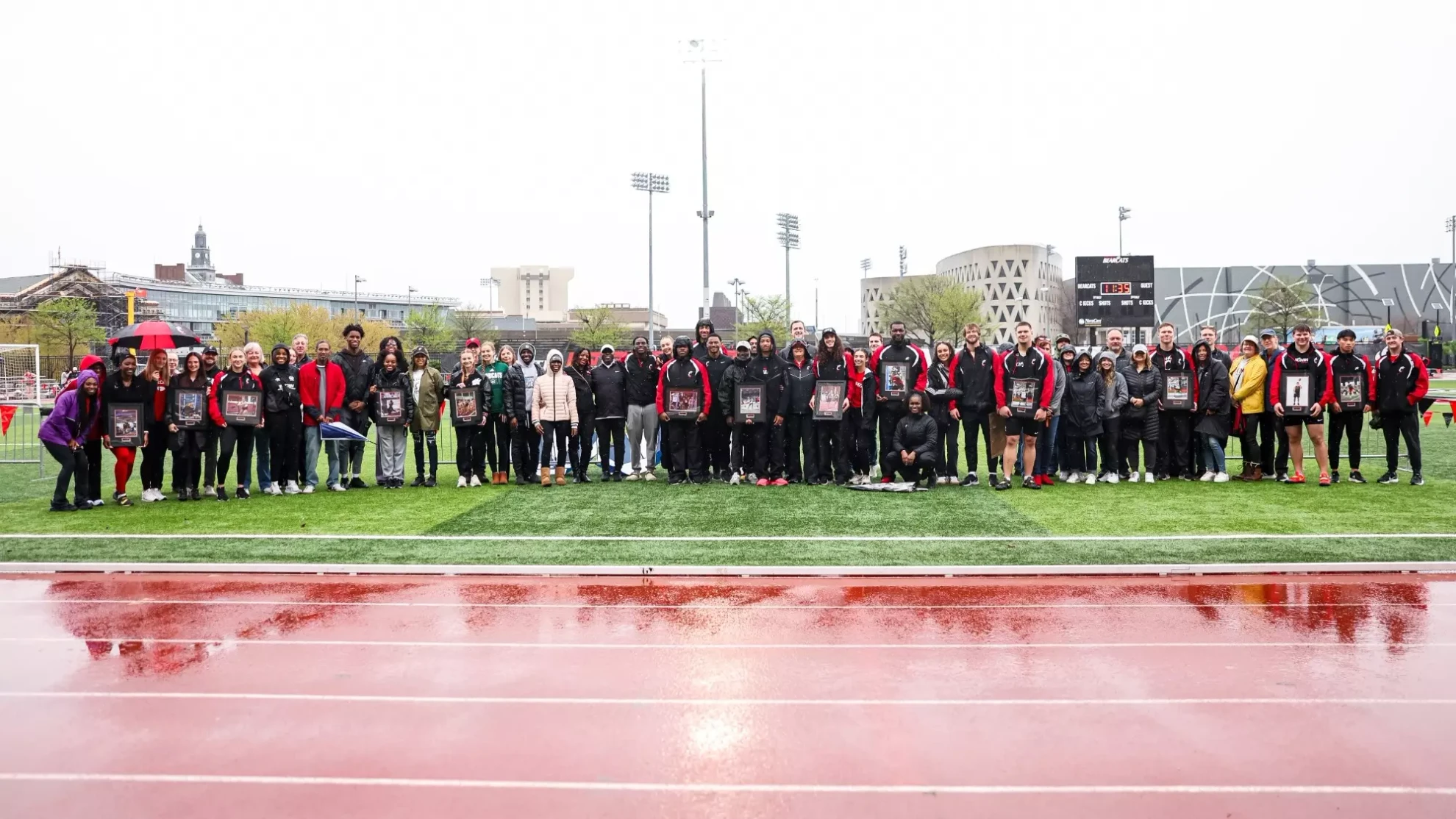 Bearcats Shine at Oliver Nikoloff Invitational - University of ...