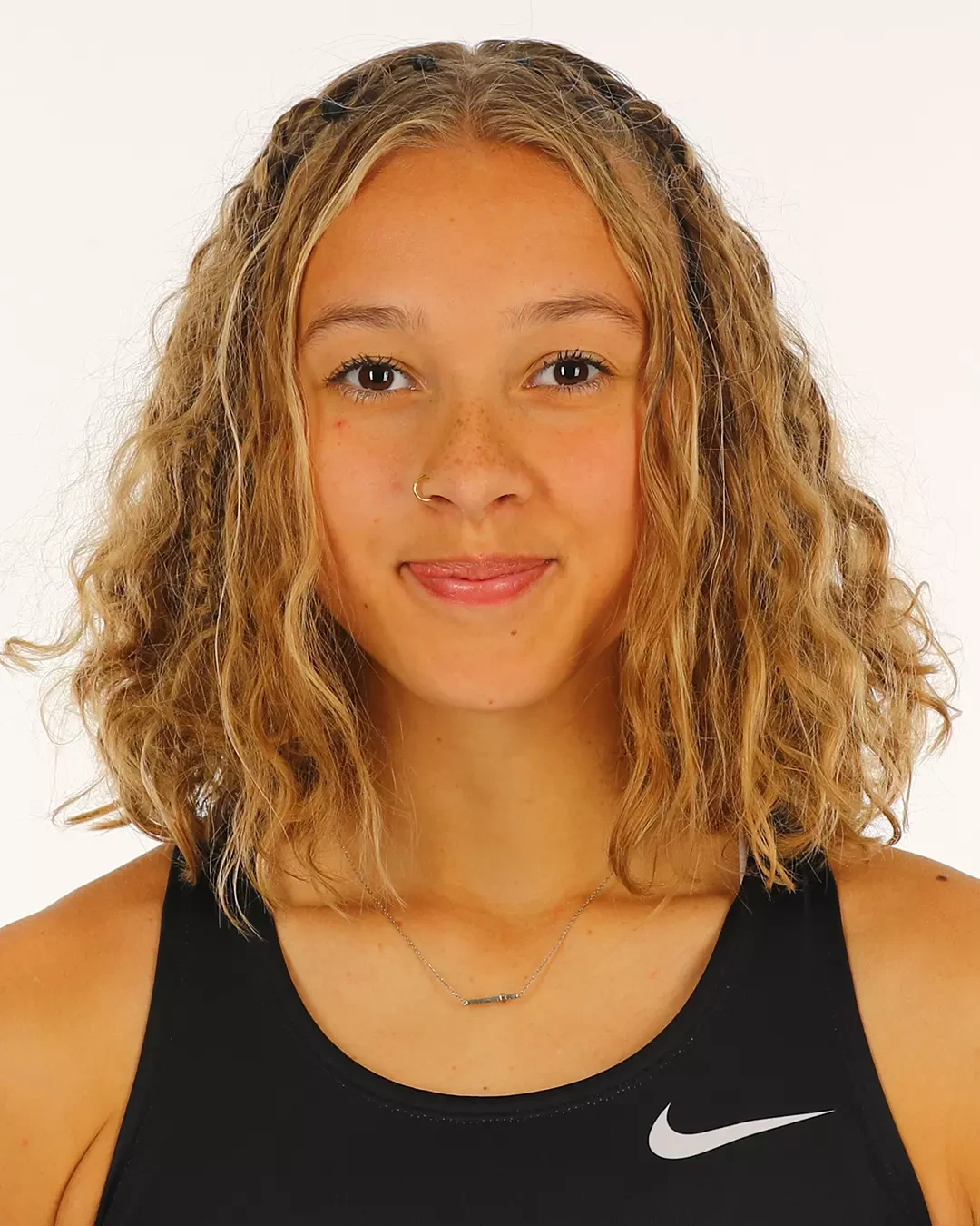 Annika Kinley - 2025-26 Track & Field Roster - University of Cincinnati ...